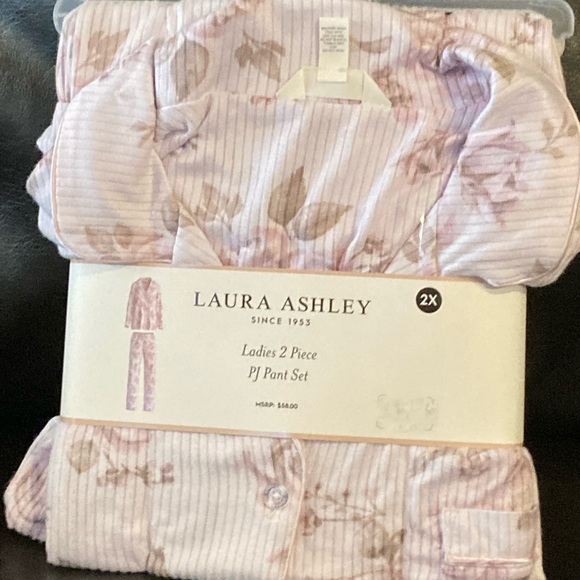 Laura Ashley | Intimates & Sleepwear | Laura Ashley Size 2x Floral ...